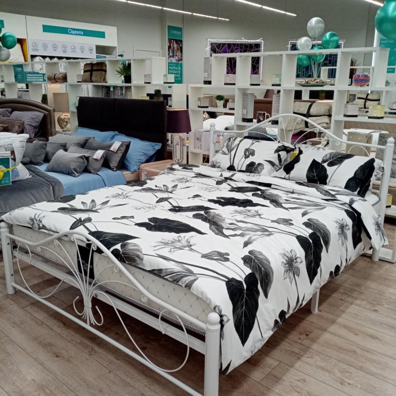 Кровать с матрасом – купить в Комсомольске-на-Амуре, цена 58 343 руб ...