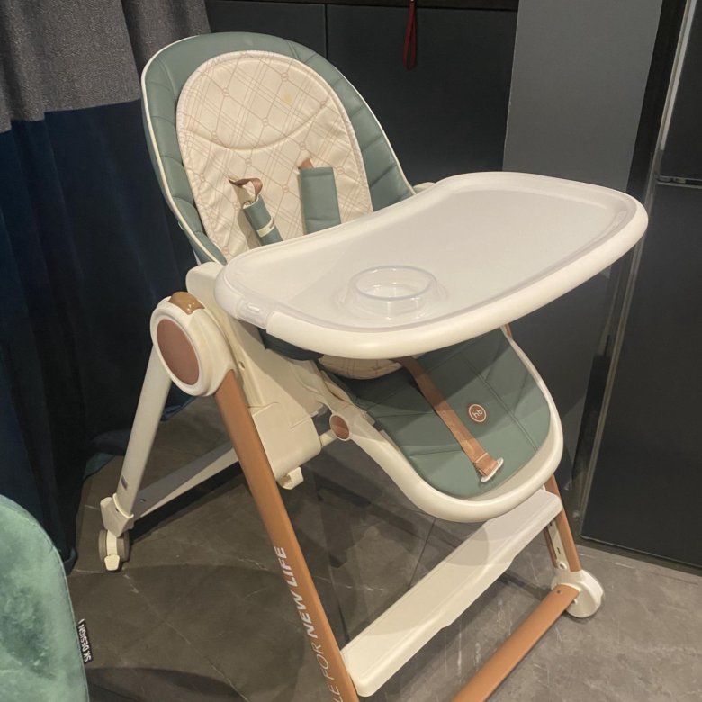 Стул для кормления Happy Baby BERNY V2 – купить в Москве, цена 5 000 ...