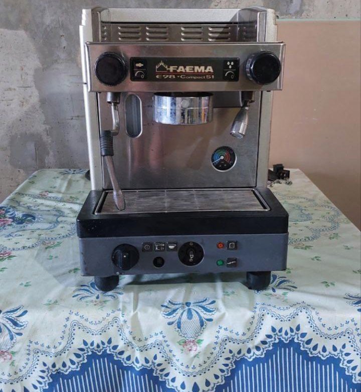 Кофемашина – купить в Краснодаре, цена 85 000 руб., дата размещения: 28 ...