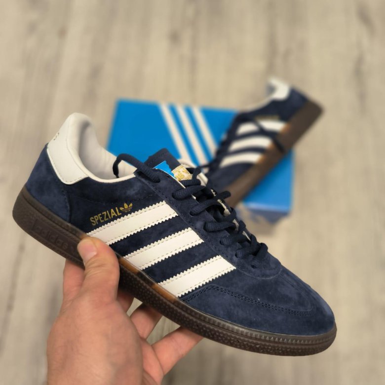 Кроссовки Adidas Spezial – купить в Москве, цена 3 790 руб., дата ...