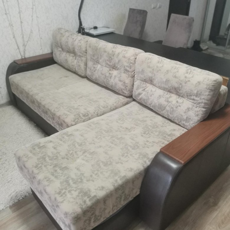 Диван угловой – купить в Перми, цена 2 000 руб., истекает завтра в 9:56 ...