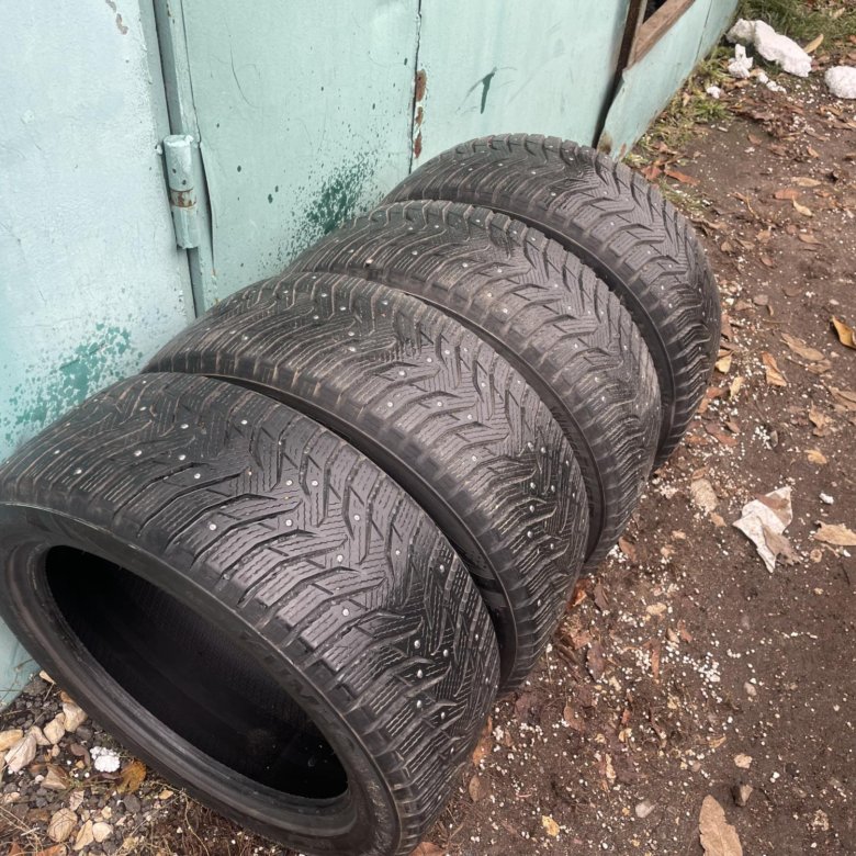 Резина зимняя шипованая р16 Kumho 215 на 50 – купить в Москве, цена 12 ...