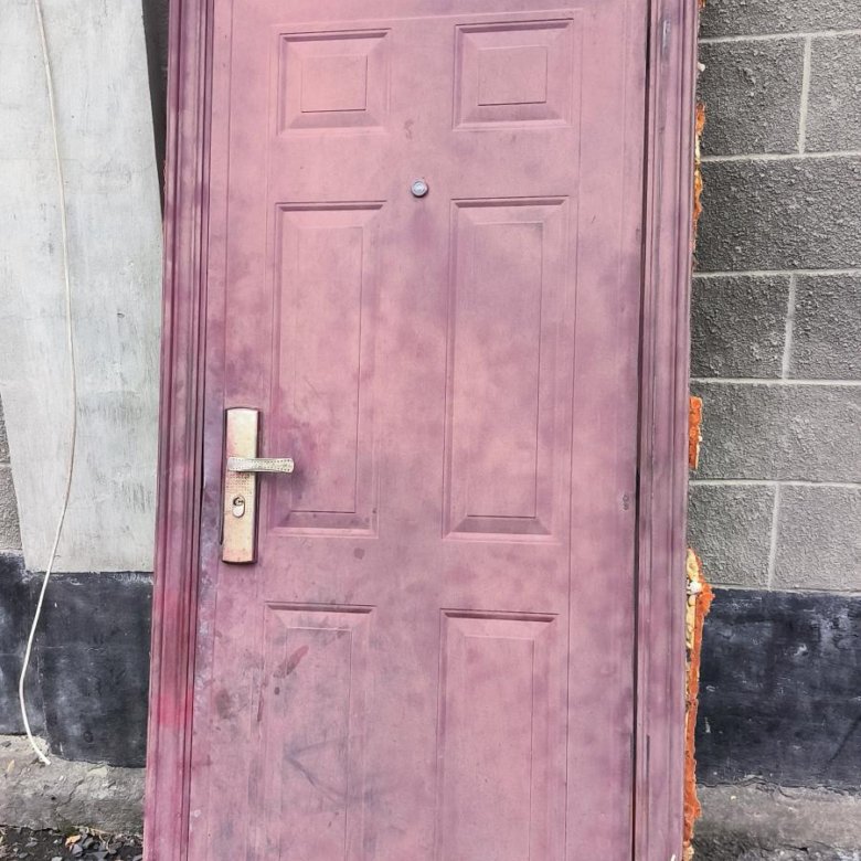 дверь входная металлическая – купить в Батайске, цена 3 000 руб., дата ...