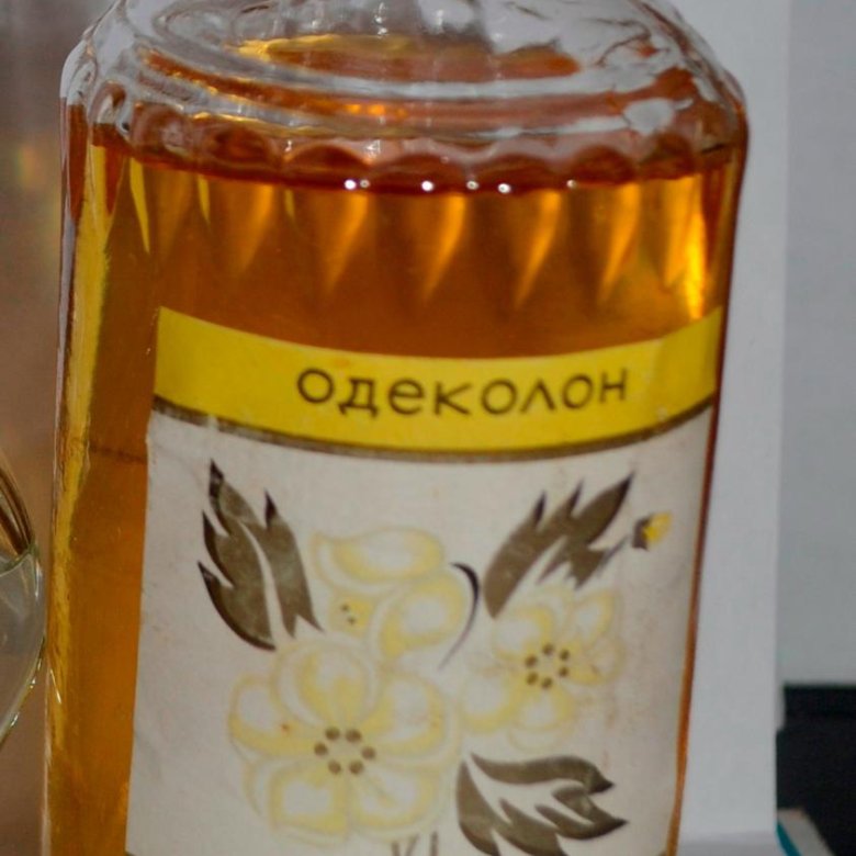 Одеколон Жасмин СССР – купить в Саратове, цена 370 руб., продано 9 ...