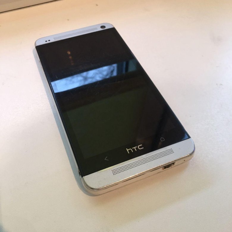 HTC One 2/32гб – купить в Москве, цена 300 руб., дата размещения: 31.10.2023 – Мобильные телефоны