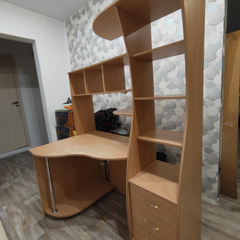 Стол компьютерный – купить в Красноярске, цена 500 руб., дата ...
