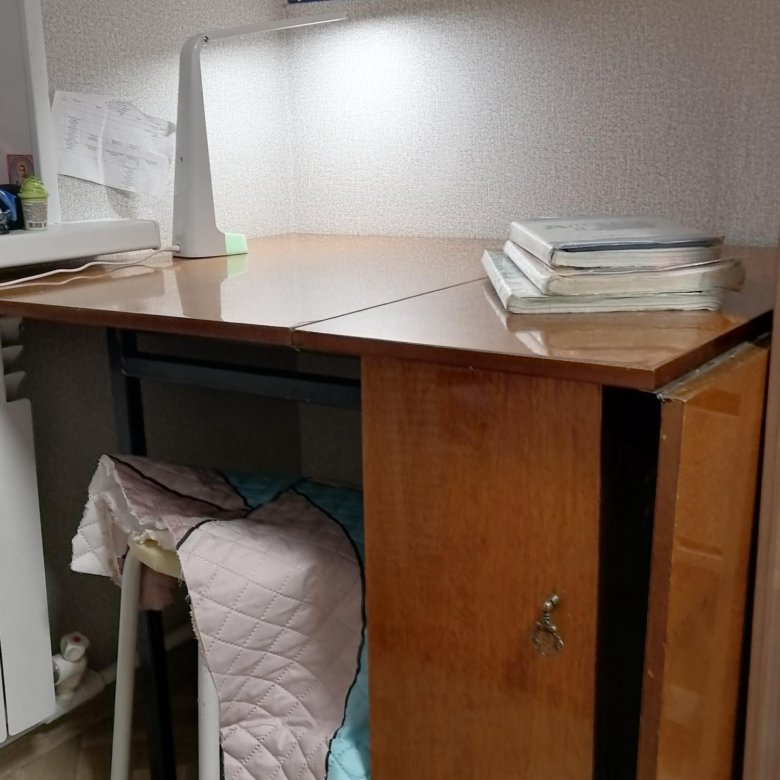 Письменый стол – купить в Энгельсе, цена 3 000 руб., дата размещения ...