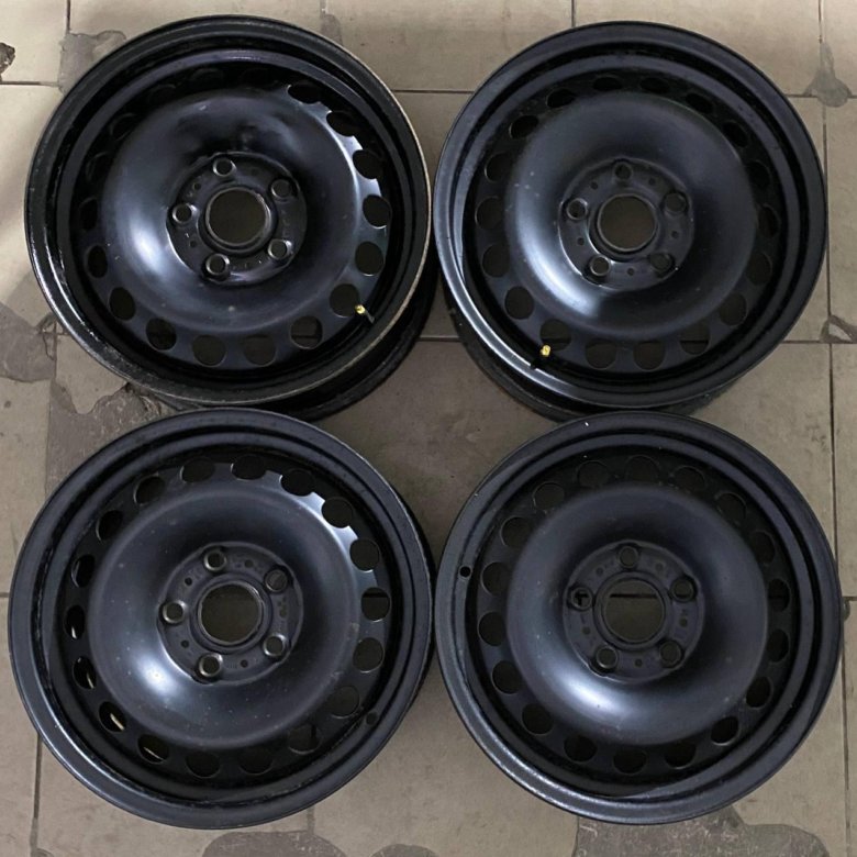 R15 5х112 диски Volkswagen Skoda – купить в Москве, цена 5 000 руб ...