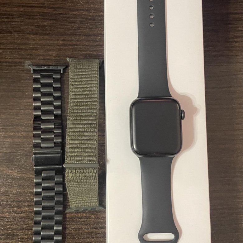 Apple Watch se 44mm – купить в Якутске, цена 13 000 руб., дата ...