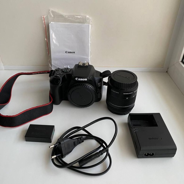 Фотоаппарат зеркальный Canon EOS 250D – купить в Березниках, цена 45 ...