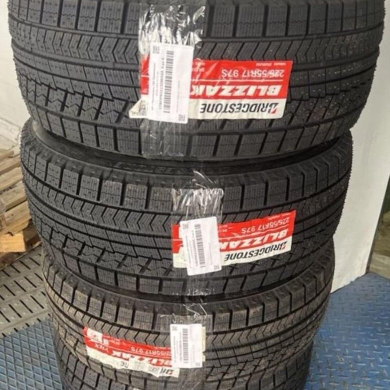 Шины Bridgestone Blizzak VRX 225/55 R17 Japan – купить в Прокопьевске ...