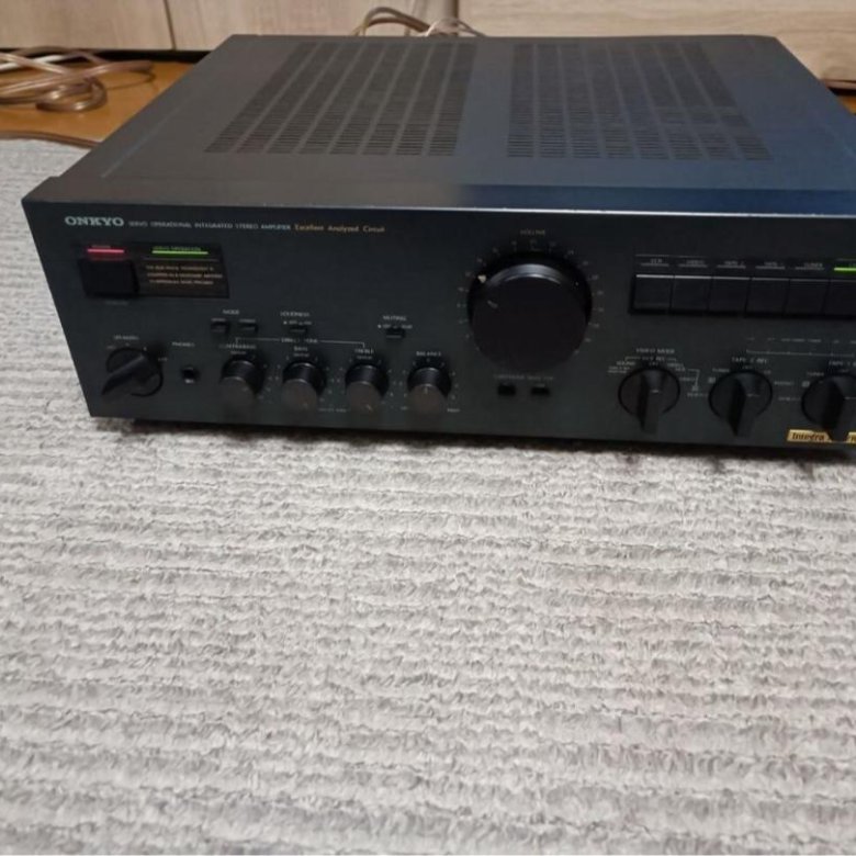 Интегральный усилитель с двойным моно от Onkyo – купить в Красноярске ...