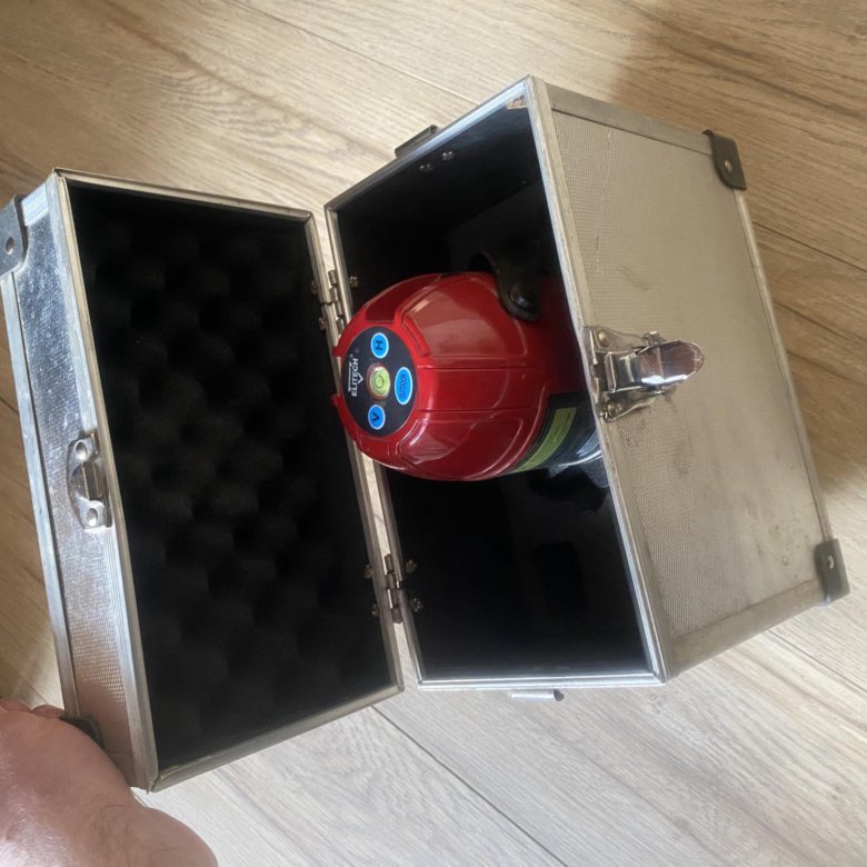 Лазерный уровень – купить в Ижевске, цена 2 000 руб., дата размещения ...