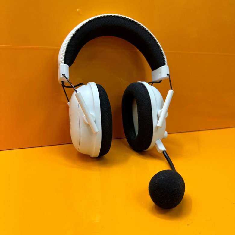 Наушники Razer BlackShark V2 Pro белые – купить в Якутске, цена 6 000 ...