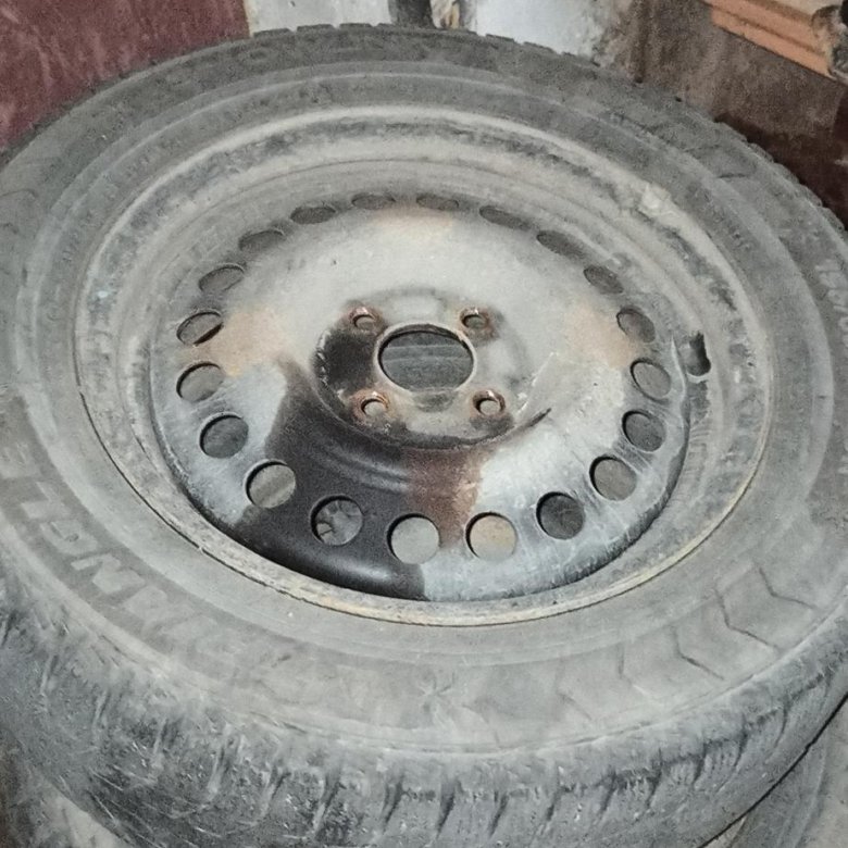 Штамповки Nissan r15,4×100 – купить в Артеме, цена 6 000 руб., дата ...