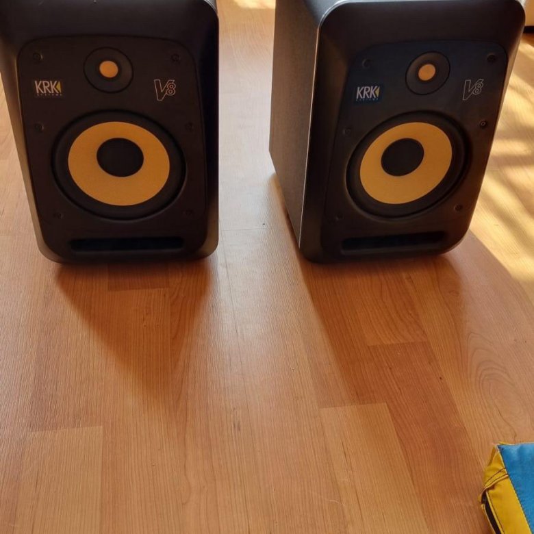 KRK systems V8 – купить в Москве, цена 50 000 руб., дата размещения: 30 ...