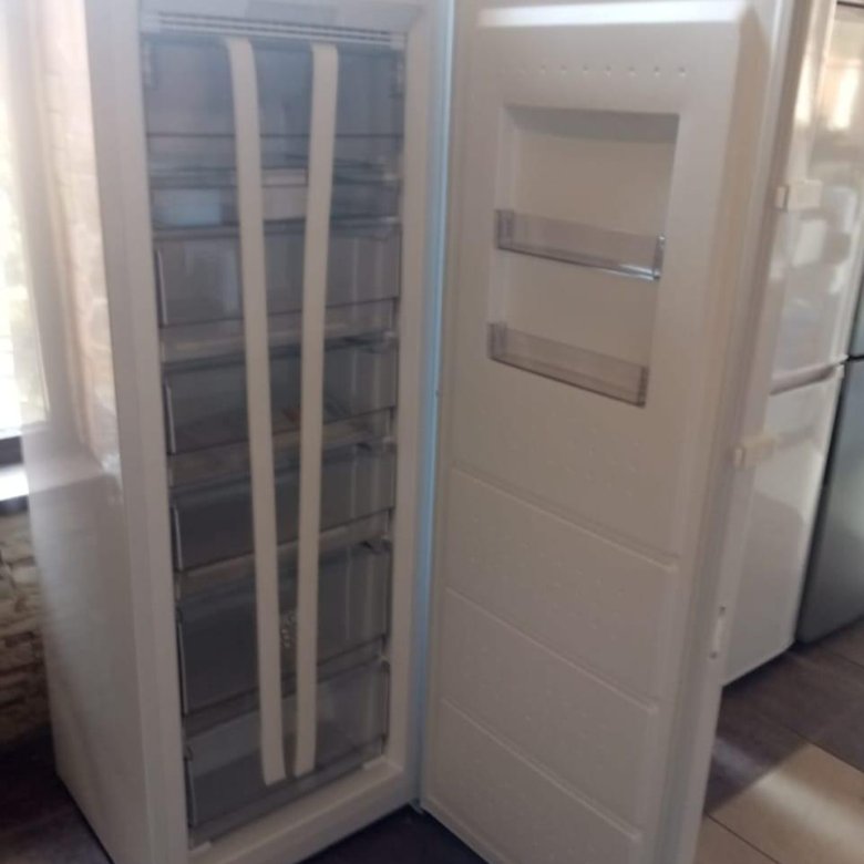 Морозильный шкаф АТЛАНТ – купить в Лабинске, цена 37 500 руб., дата ...