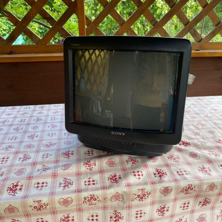 Цветной телевизор Sony Trinitron 14 дюймов – купить в Москве, цена 1 ...