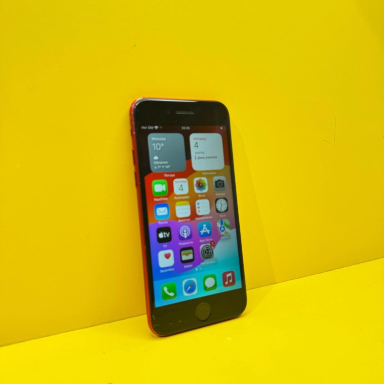 Смартфон Apple IPhone SE 2020 128GB – купить в Якутске, цена 9 000 руб., дата размещения: 05.10. ...