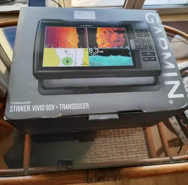 Эхолот Garmin Striker Vivid 9sv с датчиком GT-52 – купить в Иркутске ...