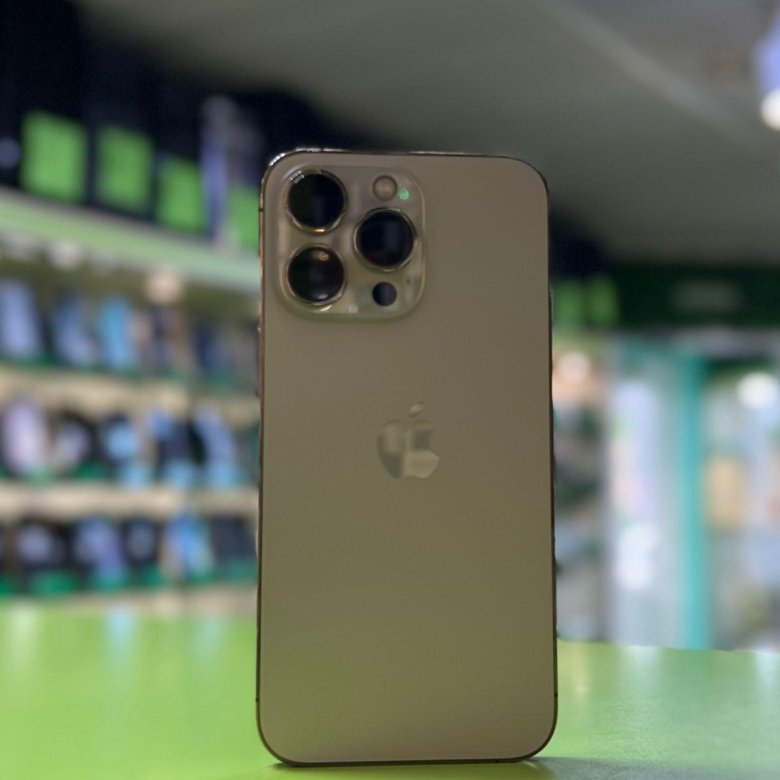 Apple iPhone 13 Pro - 256Gb 3095mAh 6.1". – купить в Уссурийске, цена 41 159 руб., дата ...