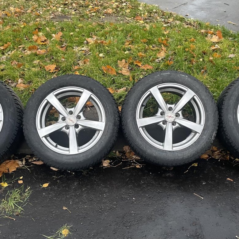 Диски колесные с резиной в сборе зимние – купить в Москве, цена 34 000 ...