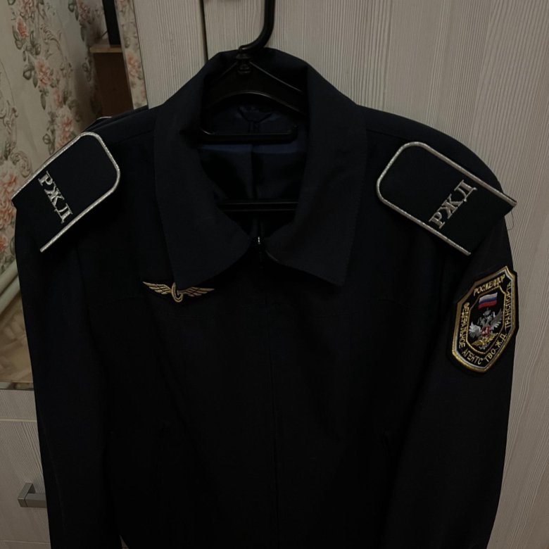 Форма жд техникума купить в Саратове цена 10 000 руб дата размещения 22 01 2025 Пиджаки