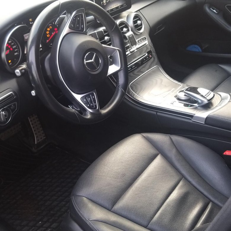 Mercedes-Benz C-Класс, 2018 – купить в Москве, цена 2 600 000 руб., дата размещения: 31.03.2025 ...
