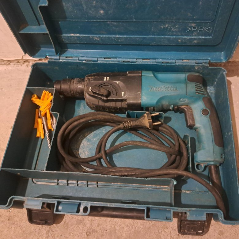 Перфоратор makita hr2450 – купить в Оренбурге, цена 4 000 руб., дата ...