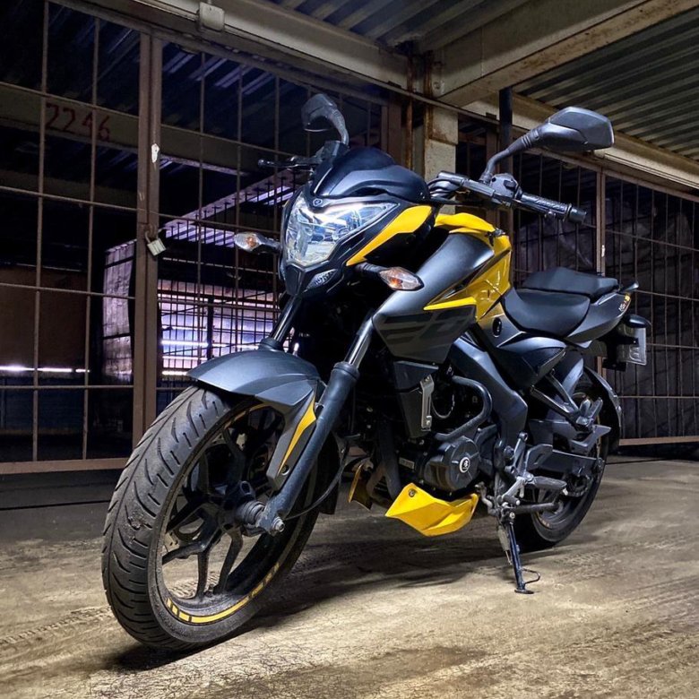 Bajaj Pulsar NS200, 3500км, 2019 г.в – купить в Москве, цена 260 000 ...