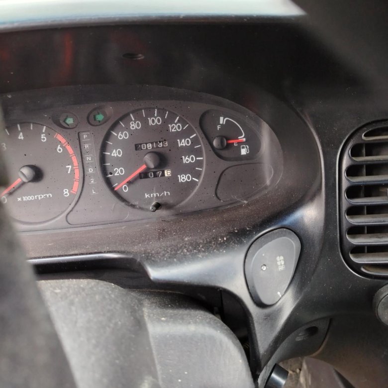 Hyundai H-1 (Starex), 1998 – купить в Москве, цена 550 000 руб., дата ...