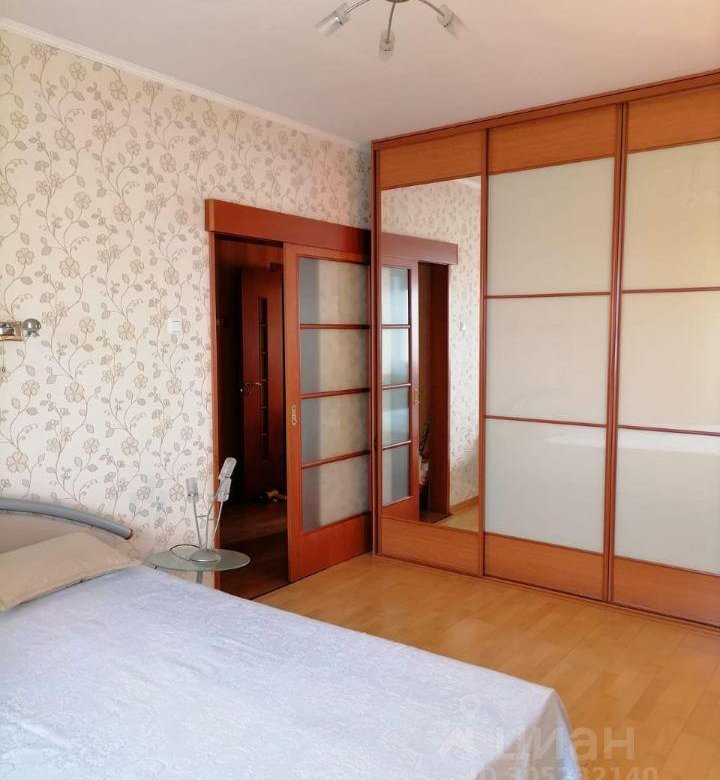 Квартира, 2 комнаты, 68 м² – купить в Санкт-Петербурге, цена 40 000 руб ...