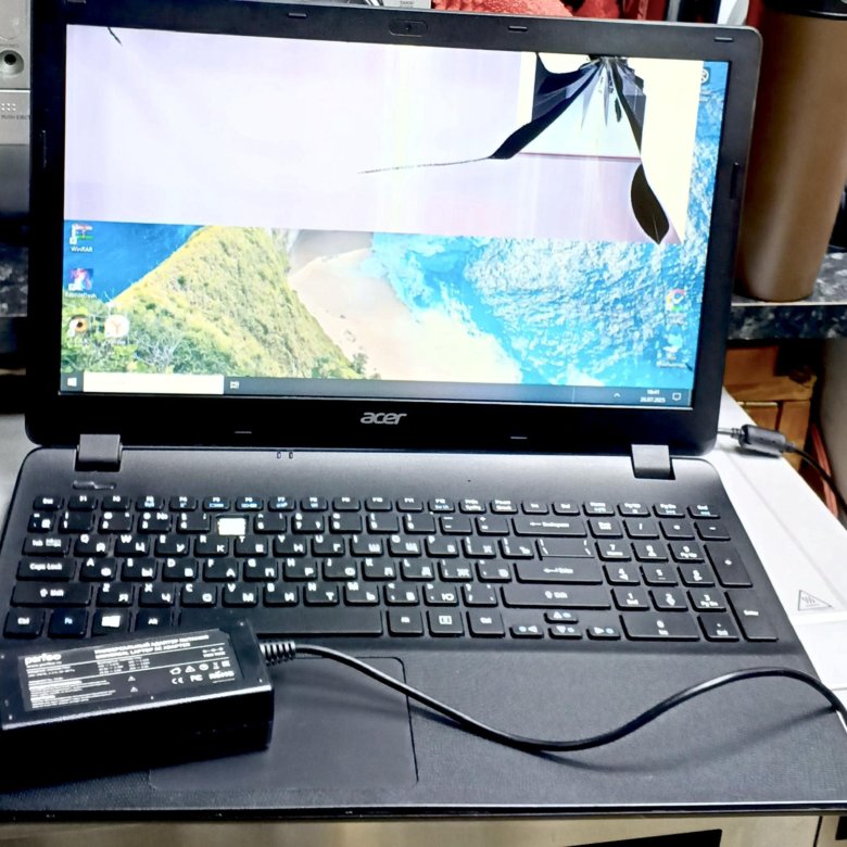 Ноутбук – купить в Магадане, цена 3 500 руб., дата размещения: 27.08. ...